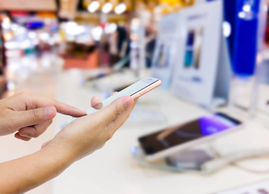 Telecom Retail Signage - Russell Research